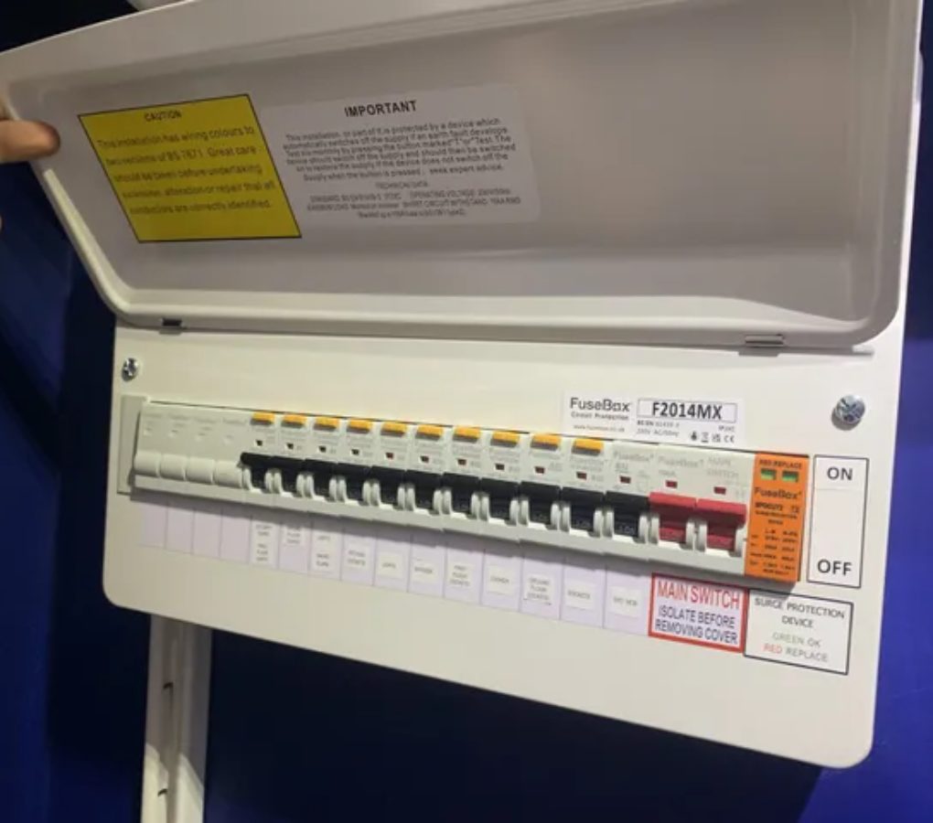 Fuse Box Upgrade in Akay Electrics - Electrician Maidstone - Commercial ...